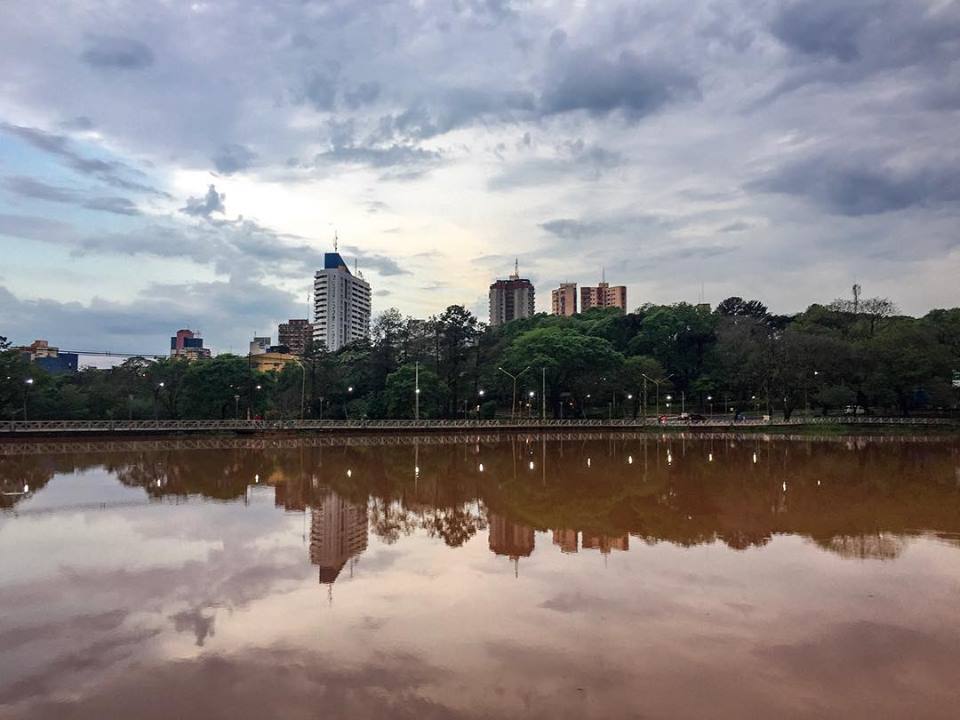 ¡Estamos en Ciudad del Este! – A Dos Polos